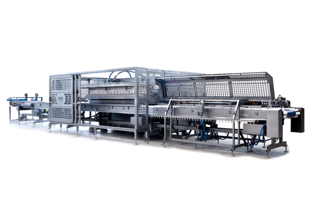 Pendulum horizontal volumetric injector for pastry - Ova Projects